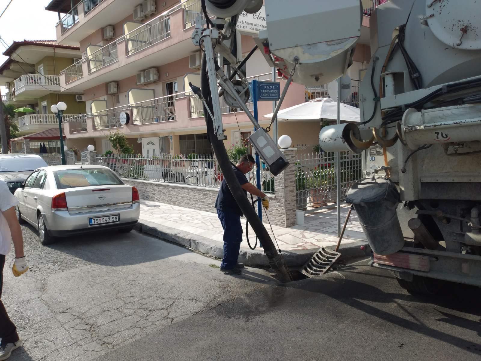 Επανέλεγχος και καθαρισμός φρεατίων ομβρίων από τη ΔΕΥΑ Κατερίνης ...