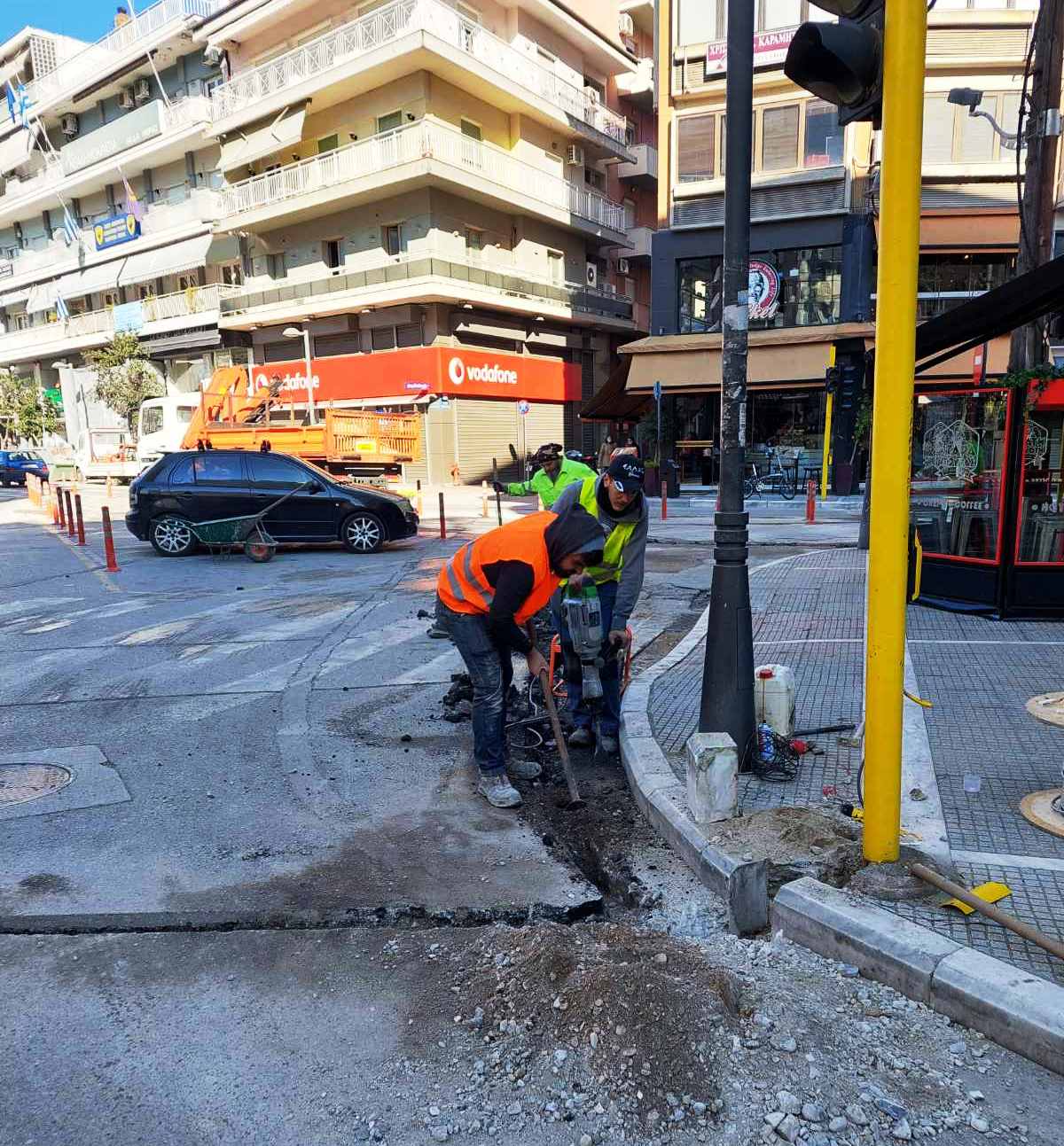 Δήμος Κατερίνης : Νέοι φωτεινοί σηματοδότες ρύθμισης κυκλοφορίας στο ...