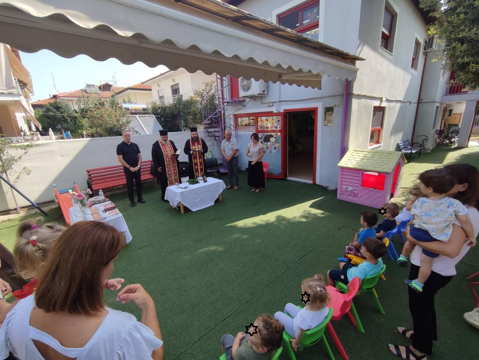 Ο Δήμαρχος Κατερίνης στον αγιασμό του Βρεφονηπιακού σταθμού της ΔΗΚΕΔΗΚ ...
