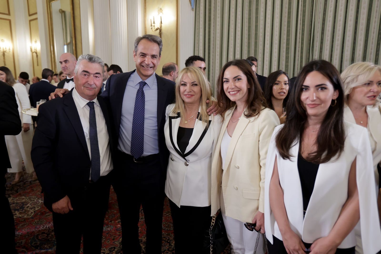 Ορκίστηκε Υφυπουργός Ανάπτυξης η Άννα Μάνη – Παπαδημητρίου. «Είμαστε ...