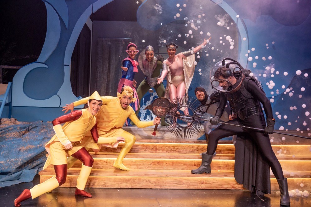 Θεατρική Παράσταση : Τριγωνοψαρούλης The Musical | Δημοτικό Θέατρο ...